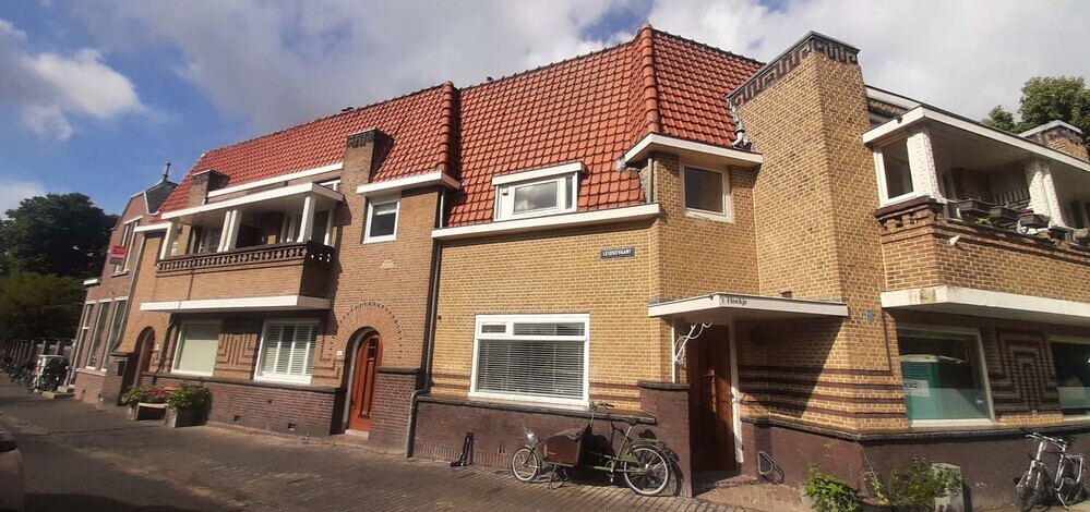 Wendingen - Amsterdamse School Platform | Details